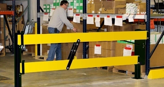 Safe-T-Gate Vertical Safety Barrier Systems | Rite-Hite