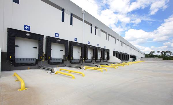 Loading Dock Shelters Buyer's Guide | Rite-Hite