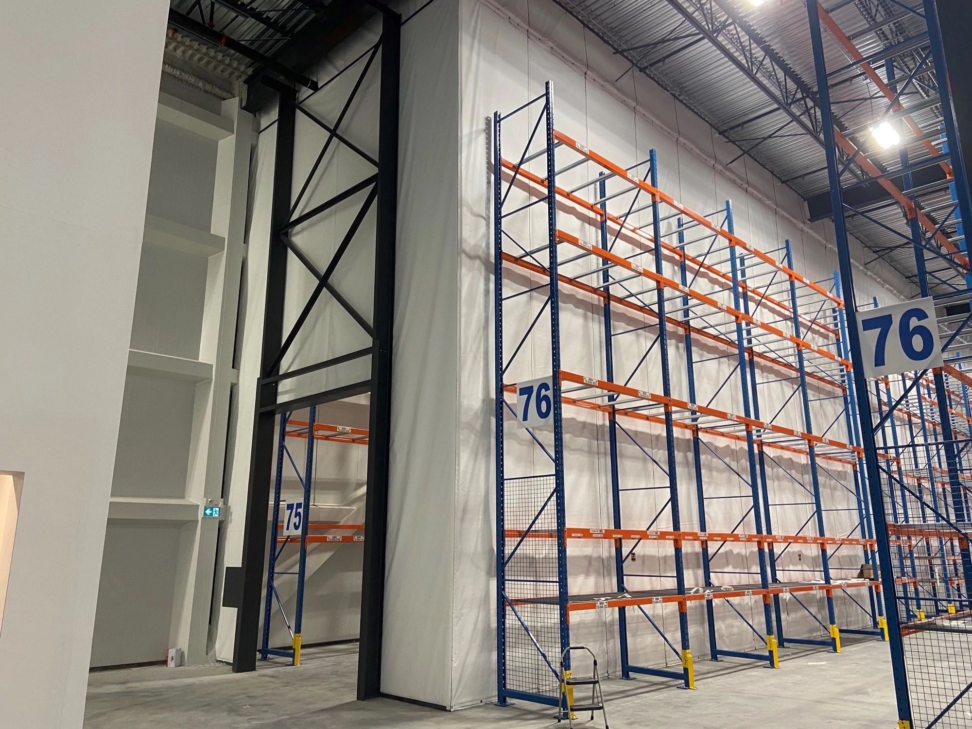 Industrial Humidity Control Curtains - Rite-Hite