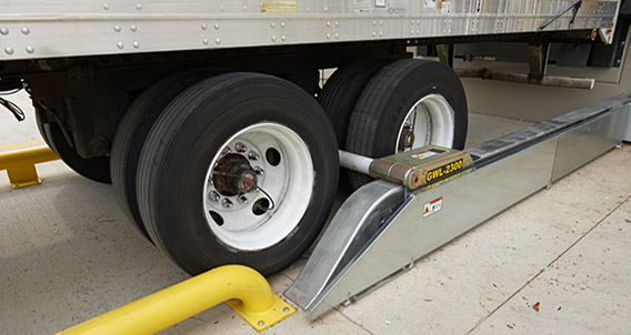 GWL-2300 Global Wheel-Lok Vehicle Restraints | Rite-Hite