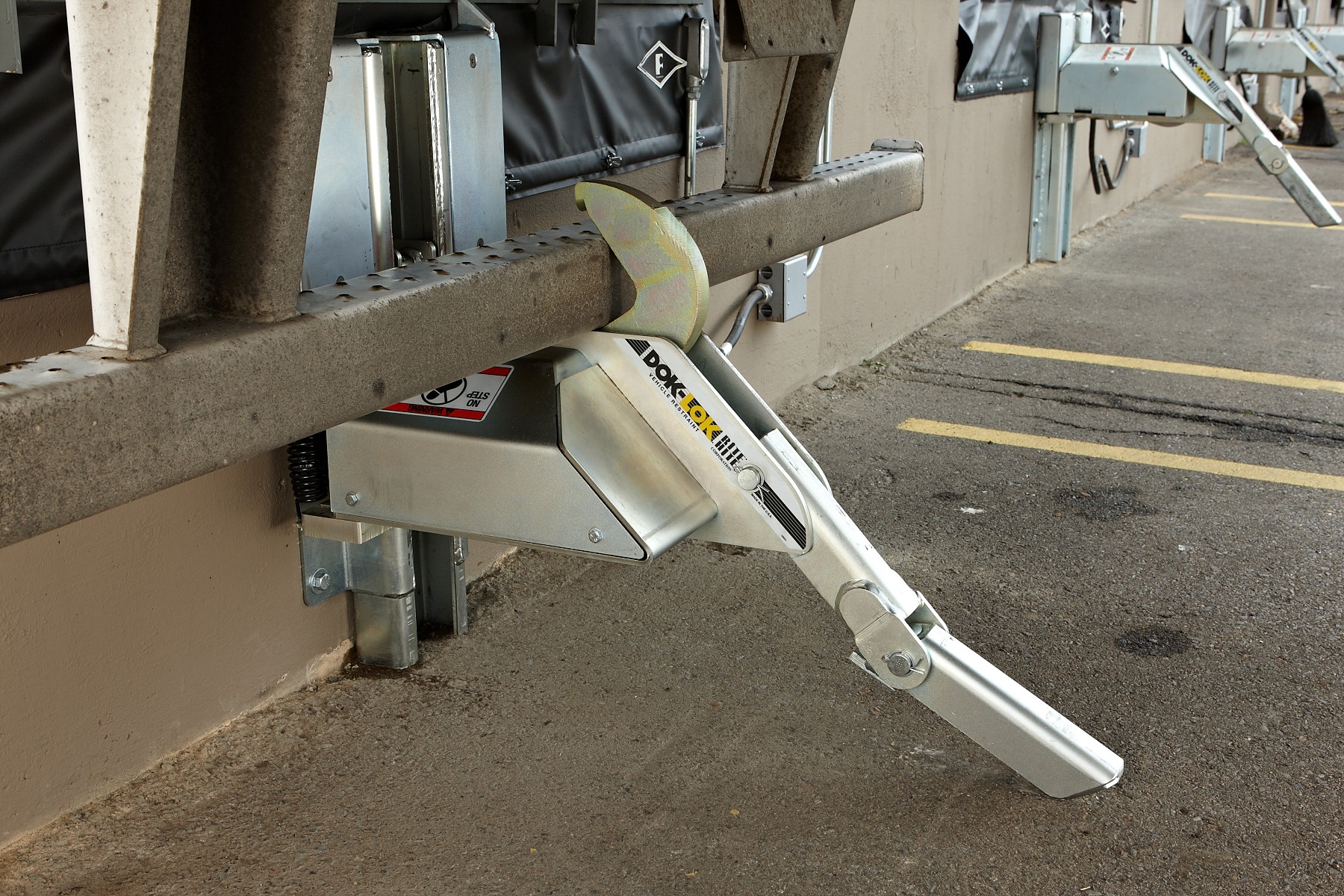 Upgrade Your Dok-Lok Vehicle Restraints | Rite-Hite